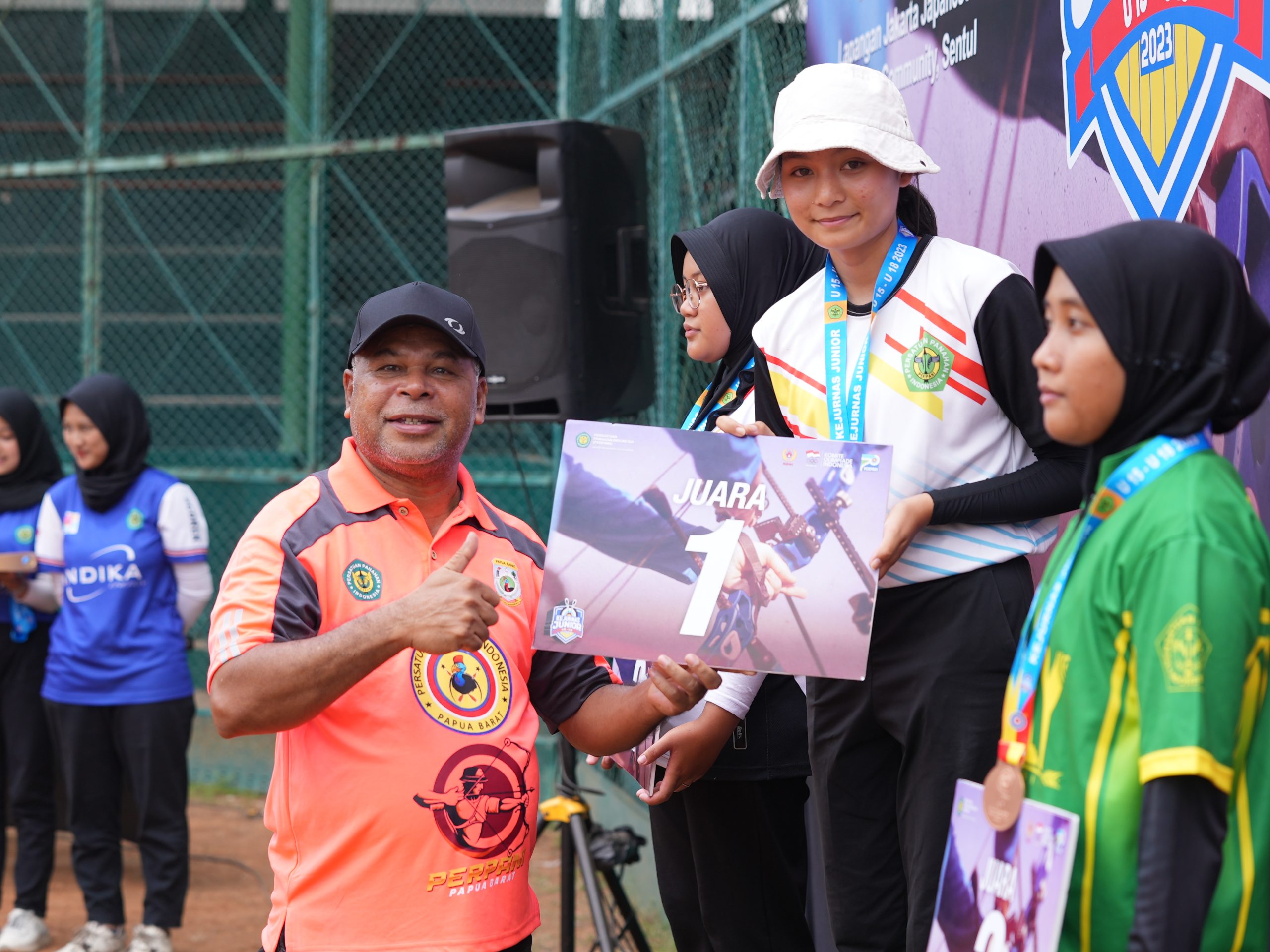 Faith Merebut Perhatian, Partai Beregu Campuran Divisi Compound Penuh ...